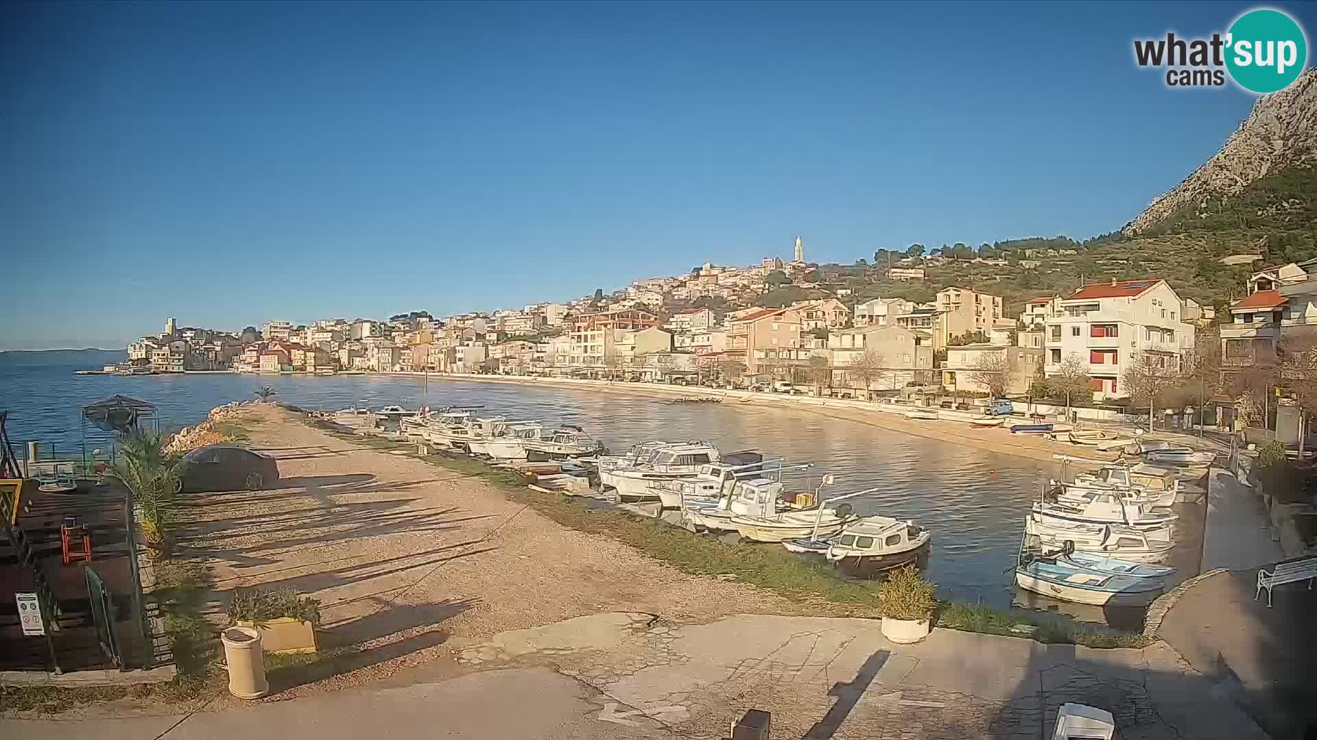 Kamera v živo Koper - Ukmarjev trg - WhatsUpCams - Kamere v živo