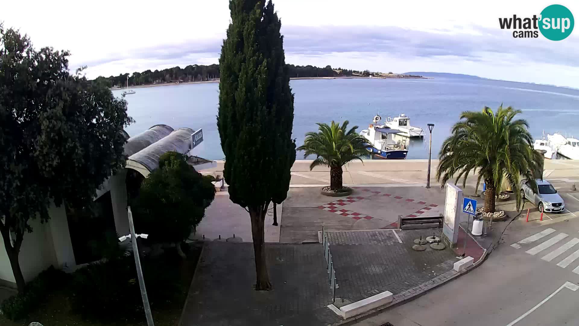 Live cam Novalja - Obala Petra Krešimira IV - Pag webcam Croatia