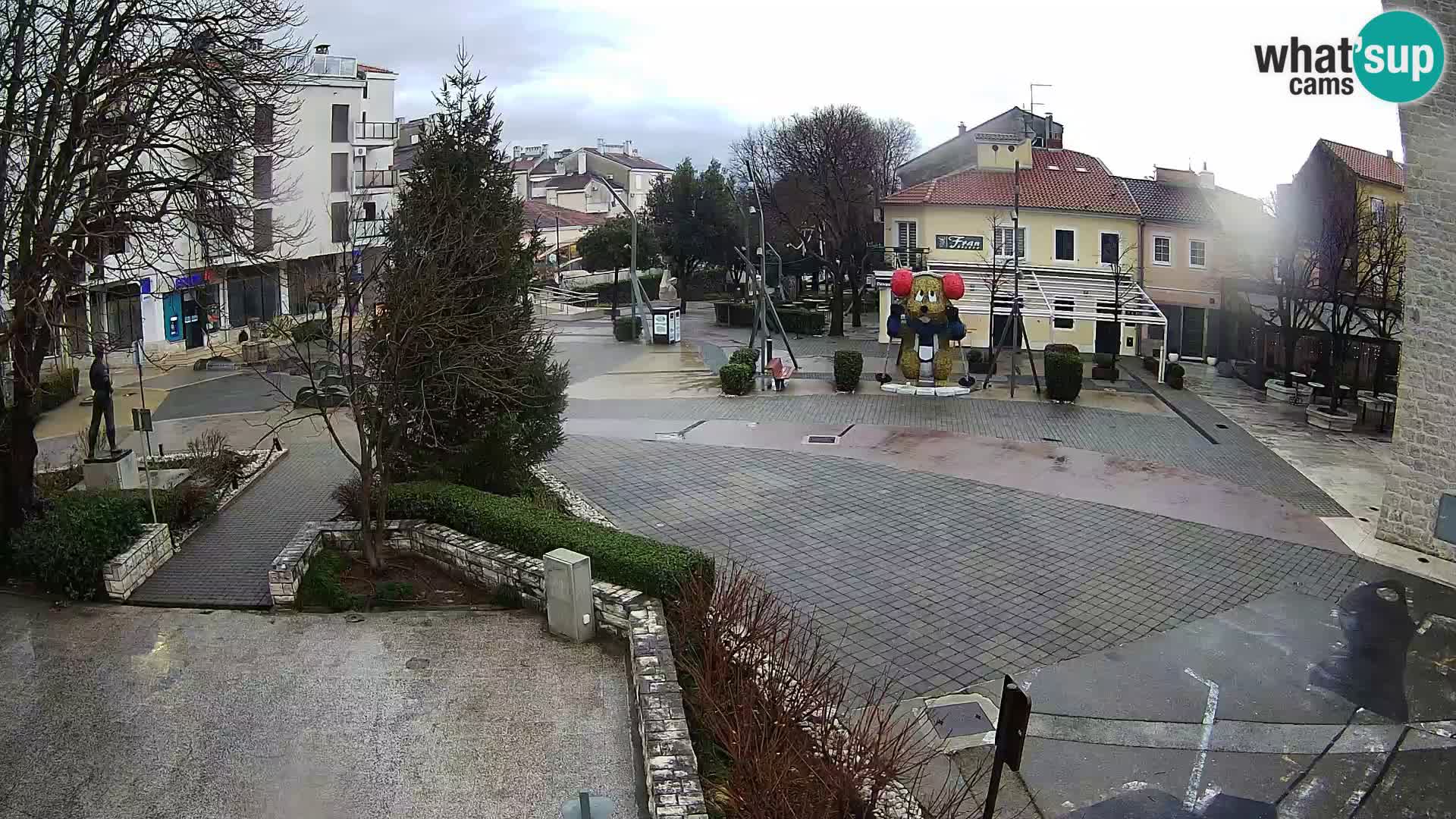 Webcam - Novi Vinodolski - strand - WhatsUpCams - LIVE Web kameras