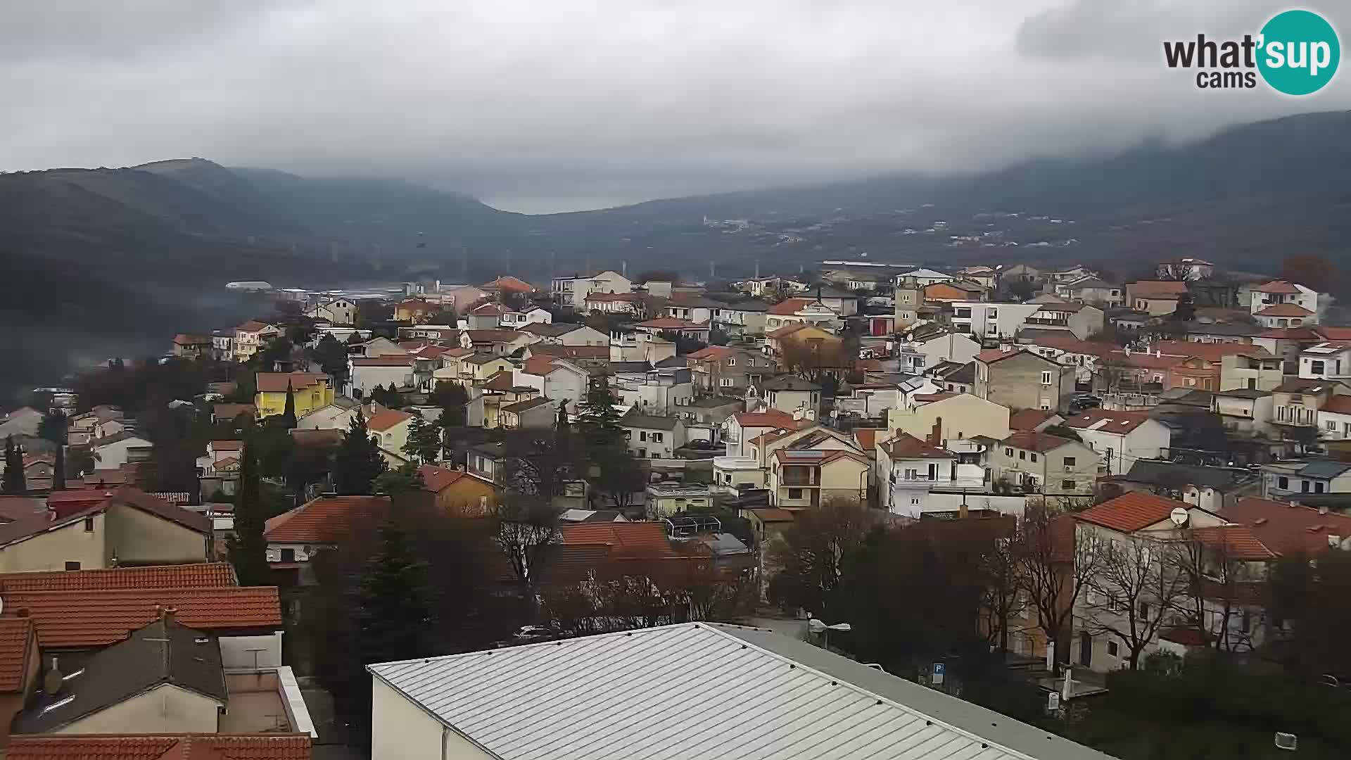 Webcam - Novi Vinodolski - strand - WhatsUpCams - LIVE Web kameras