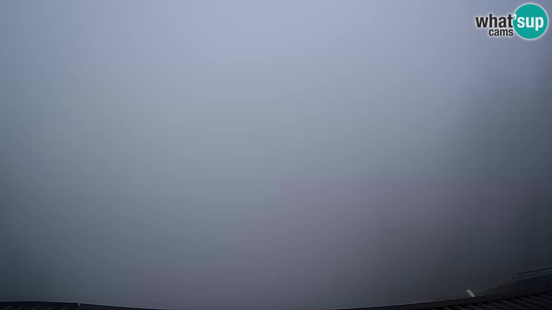 Spletna kamera Bohinj jezero in na Triglav - pogled s smučišča Vogel ...