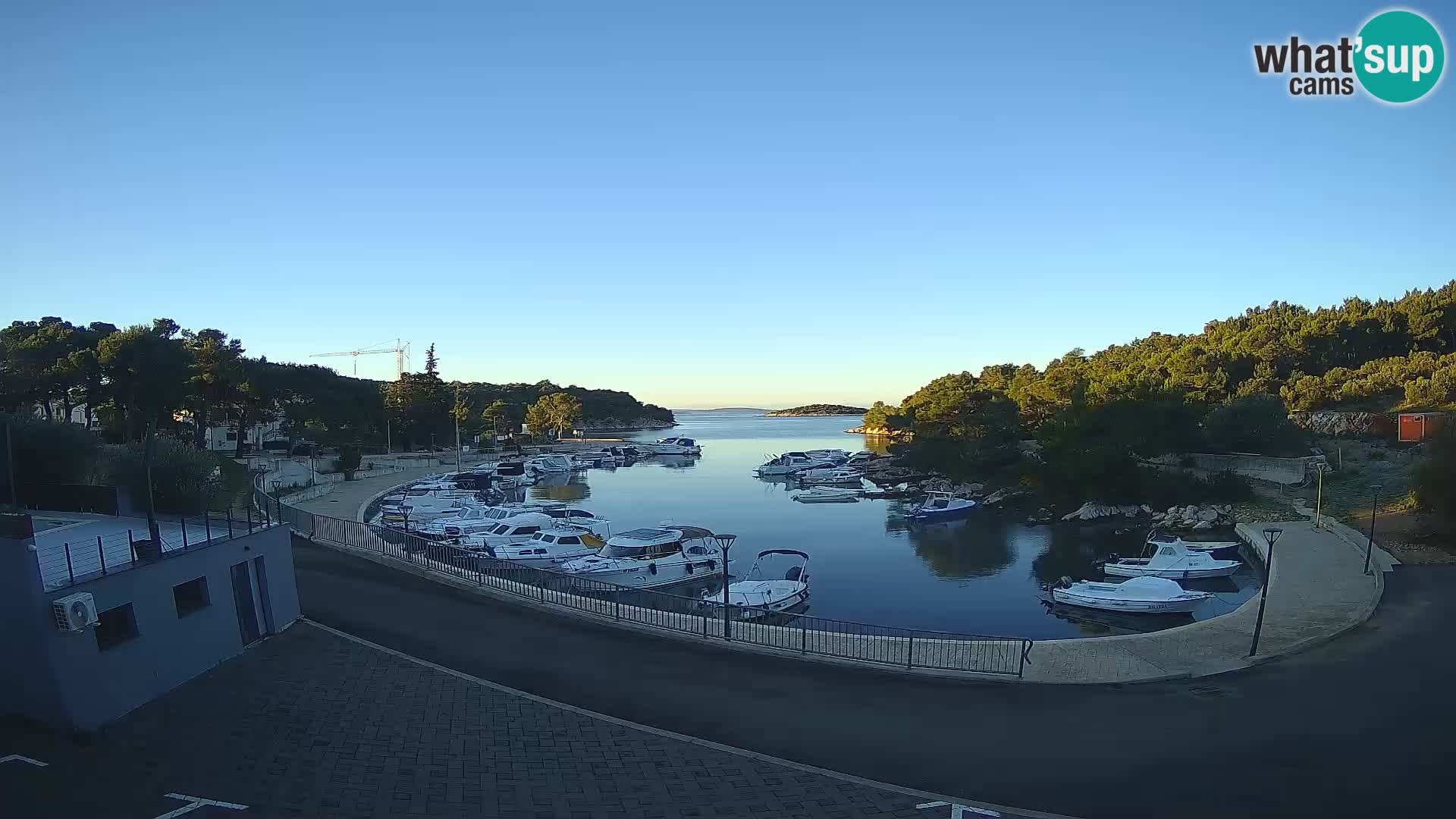 Kamera v živo Skradin - Narodni park Krka - Turistična ladija ...