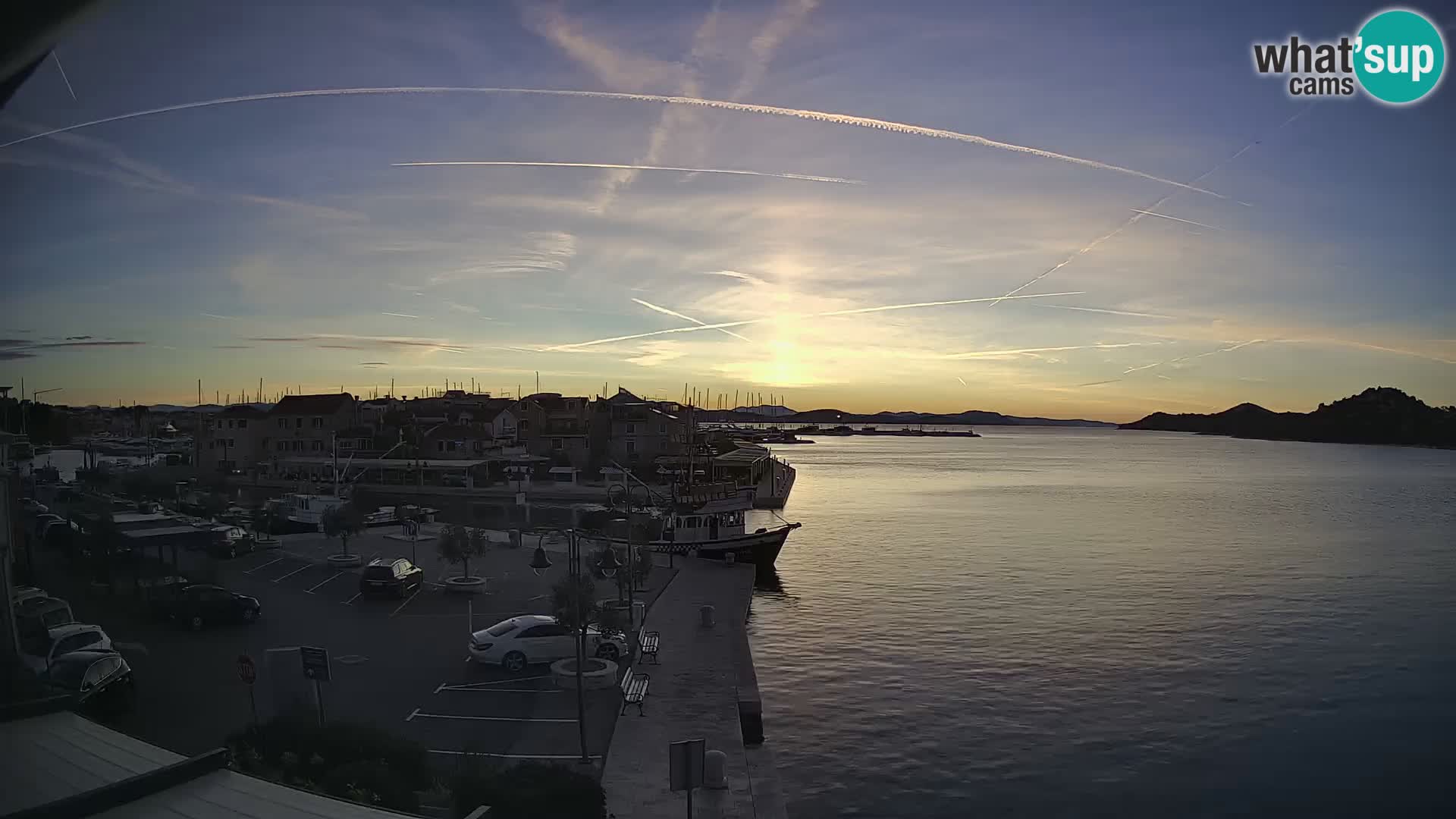 Kamera v živo Koper - Ukmarjev trg - WhatsUpCams - Kamere v živo