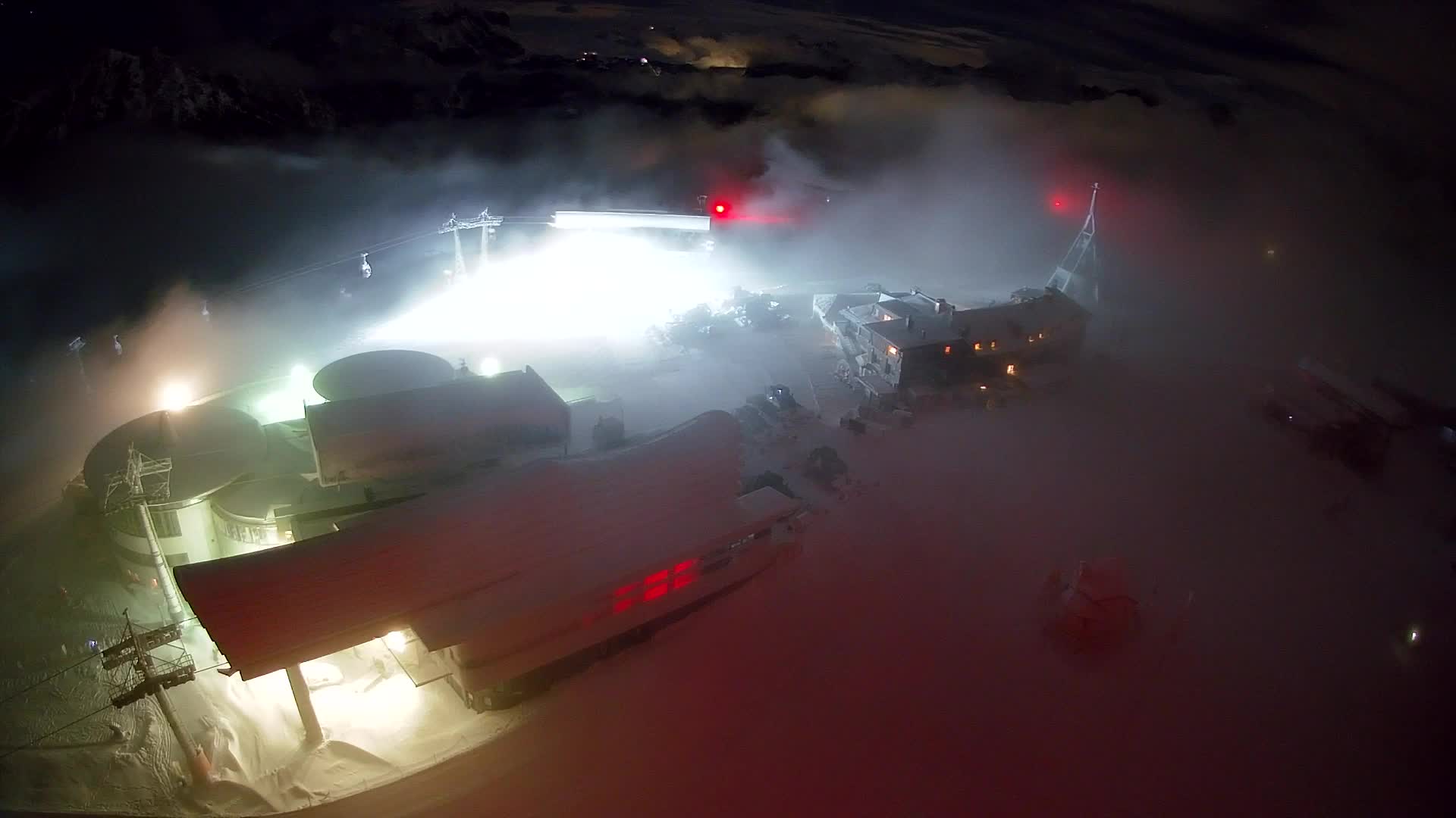 Spletna kamera Fiesa - Hotel Barbara - WhatsUpCams - Kamere v živo