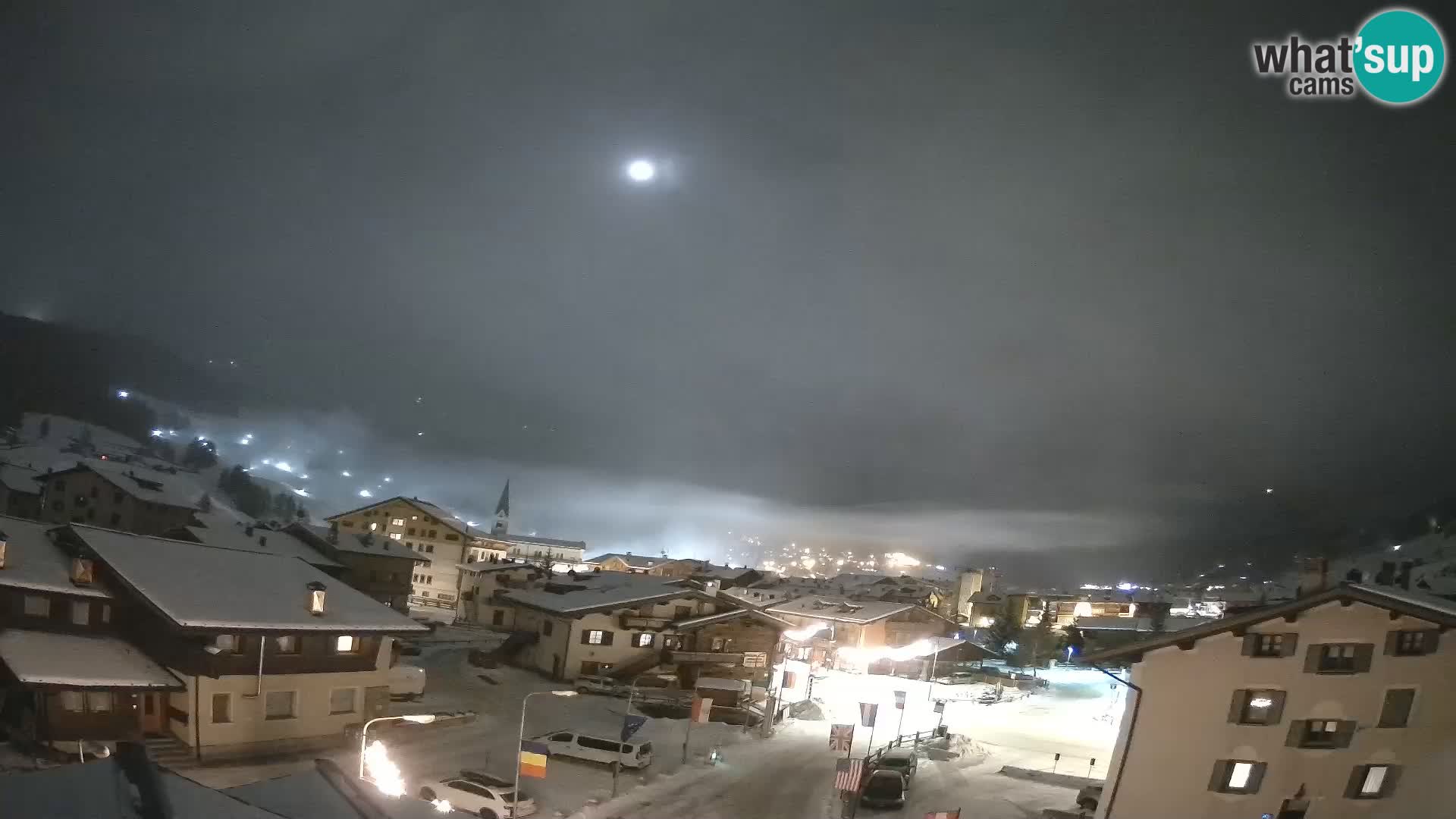 Live-Webcam Grado: Strand- und Aquapark-Ausblicke in Echtzeit - WhatsUpCams - LIVE Web kameras