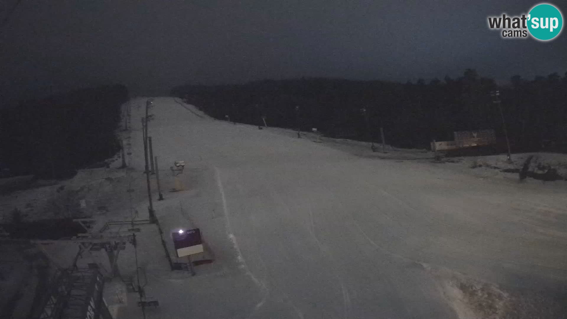 Skigebiet Maribor Pohorje - Arena webcam - WhatsUpCams - LIVE Web kameras