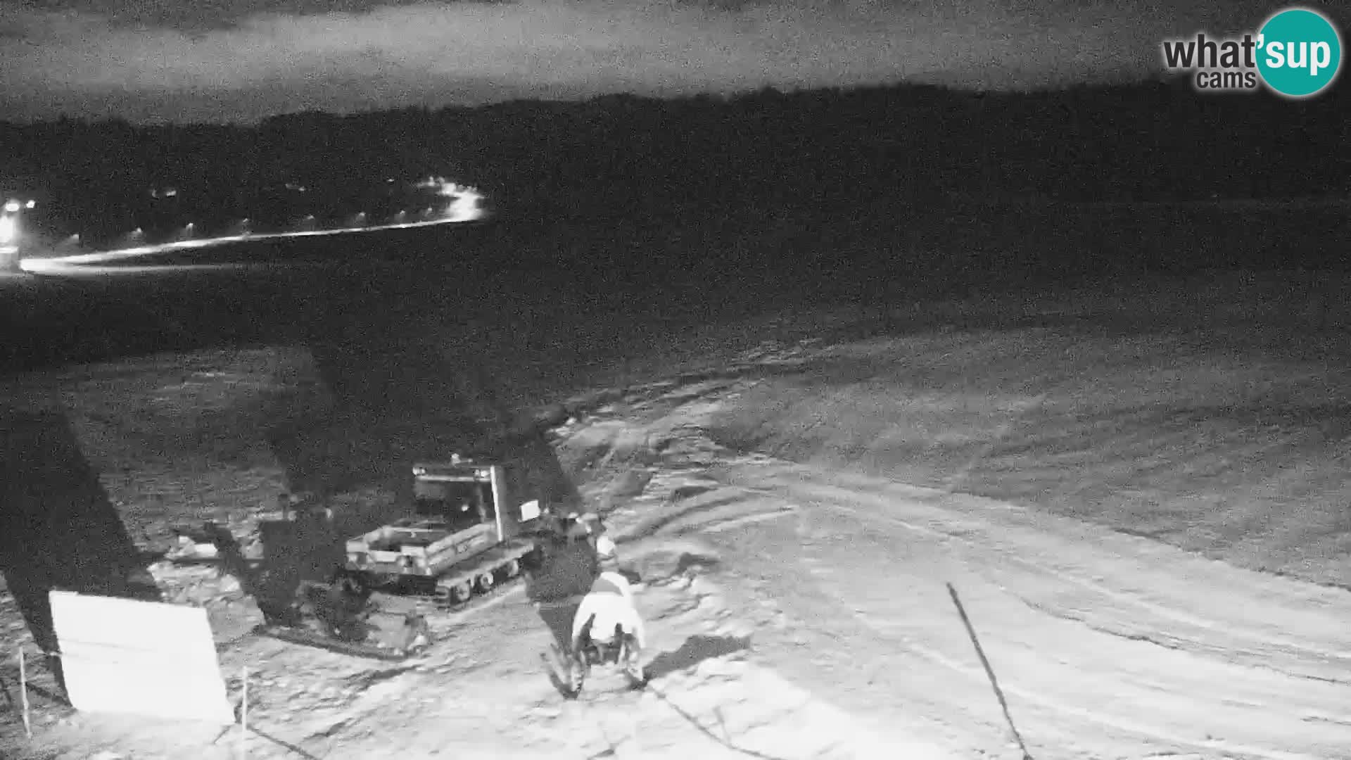 Kamera v živo Koper - Ukmarjev trg - WhatsUpCams - Kamere v živo