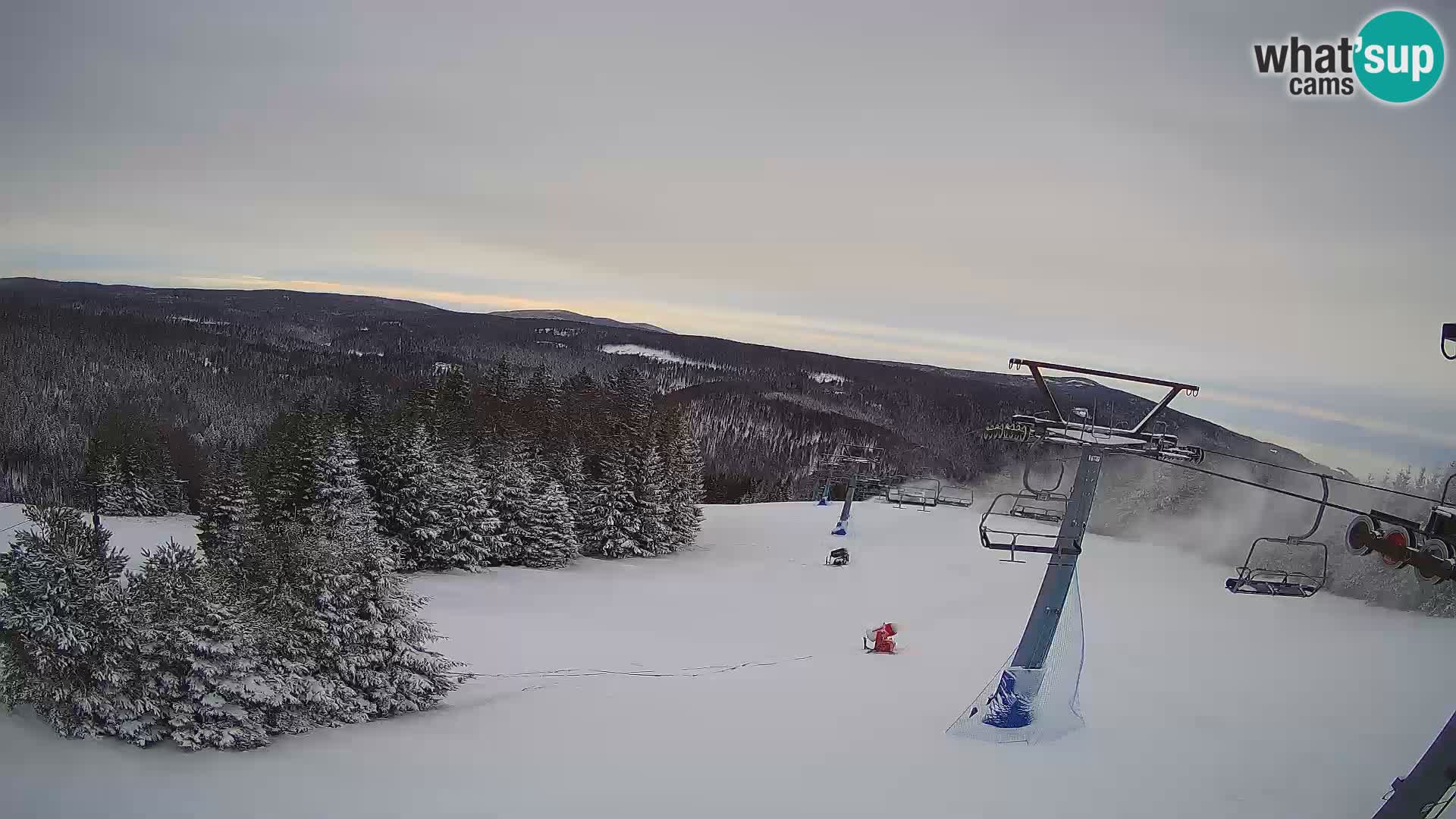 Rogla ski resort webcam Planja, Košuta, Jasa - WhatsUpCams - LIVE streaming